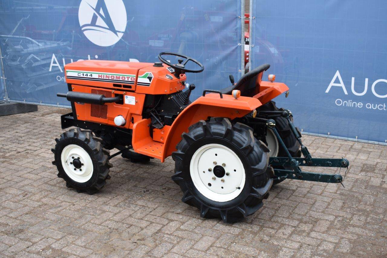 Hinomoto C144 tractor | Tractor Library